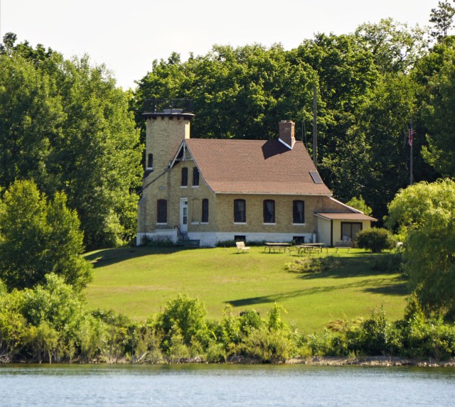 Door County lighthouse on Chambers Island – Team Joy Girl Adventures
